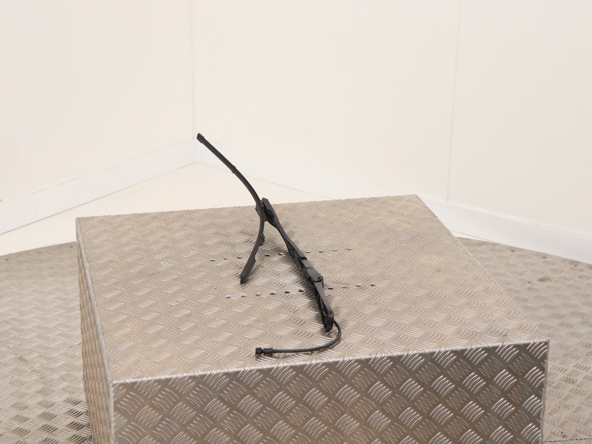 Front wiper arm BMW 3 serie Touring 320i 2.0 TwinPower Turbo 16V ...