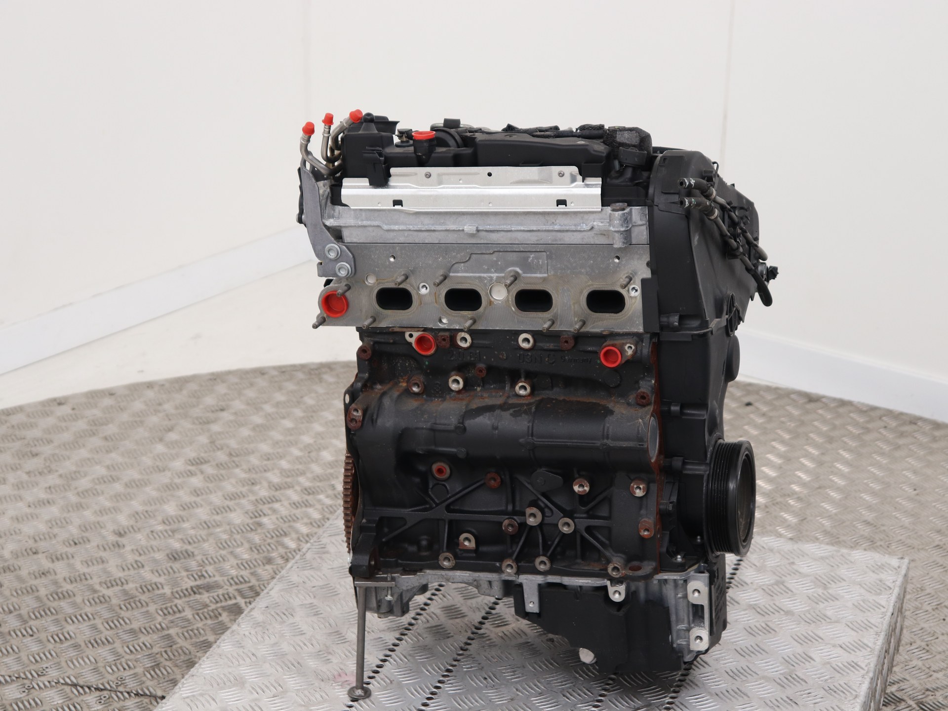 Engine Audi A6 Avant 2.0 TDI 16V Quattro - 04L100091A CNH